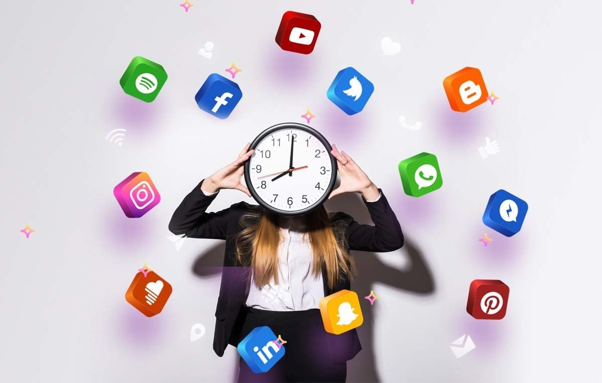 Cross Posting on Social Media: What is it & How it Works - Social Think