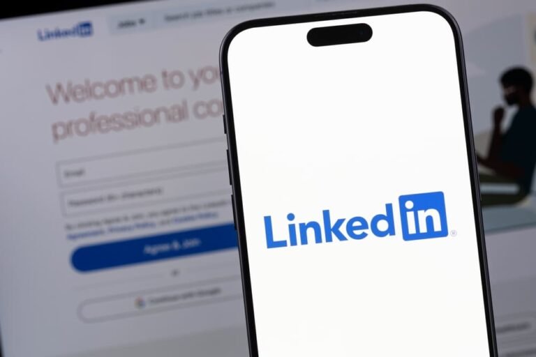Why LinkedIn is Important For Business? A Complete Guide - Social Think